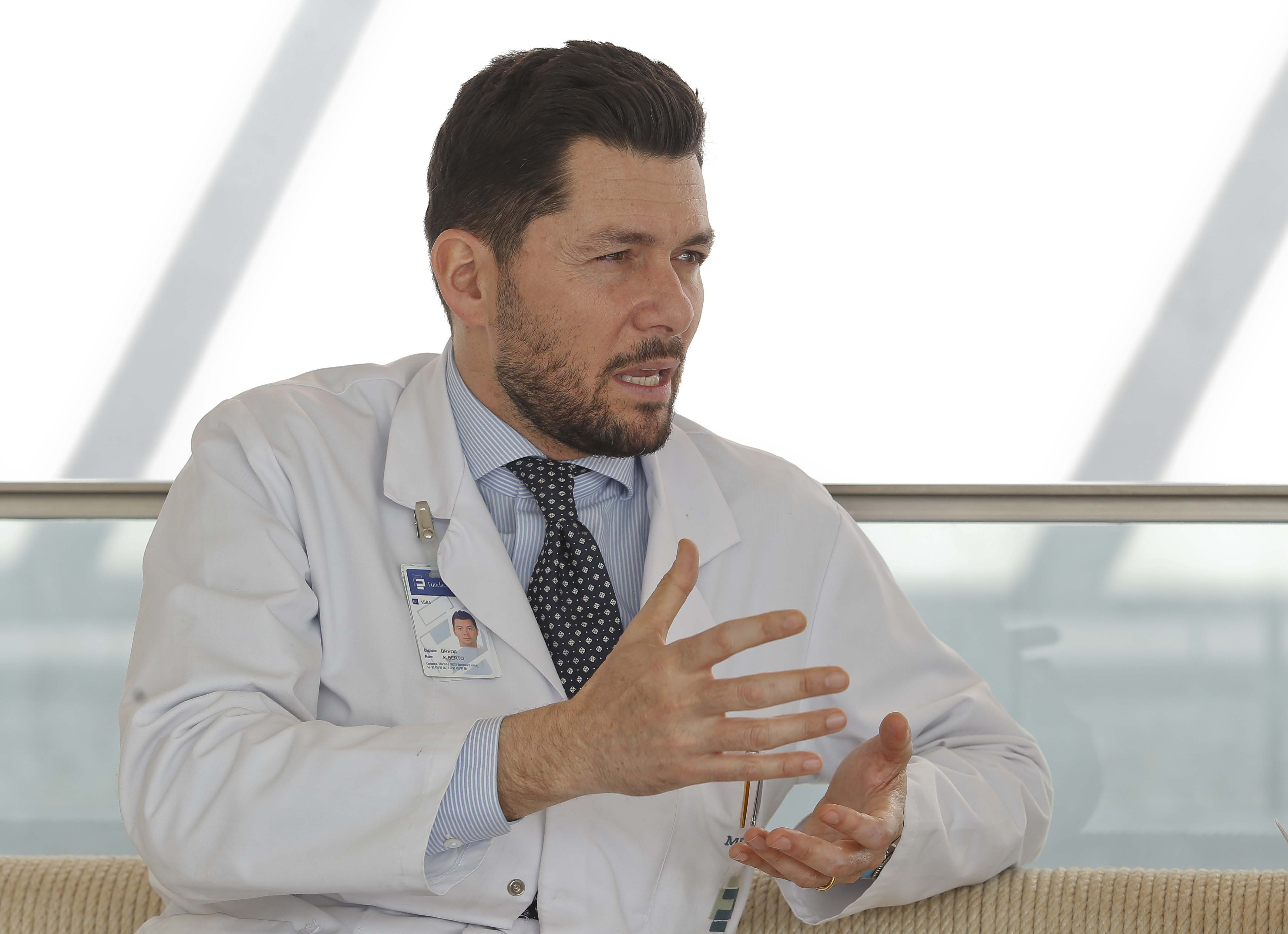 PENULTIMA MEDICO UROLOGO ALBERTO BREDA. FOTO: © Valenti Enrich – Dr ...